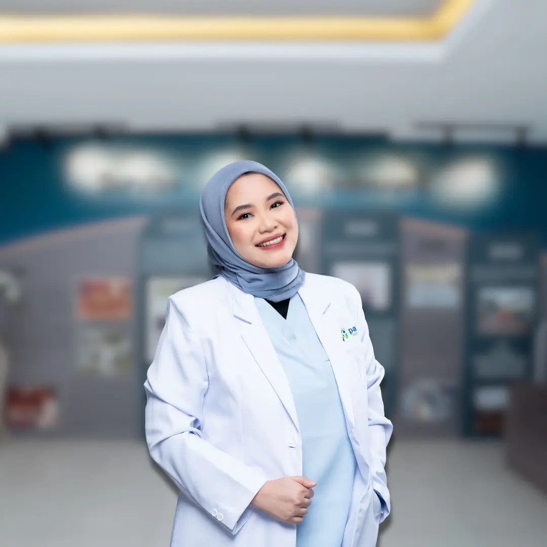 drg. Aulia Karina Fitriananda - Palapa Dentists